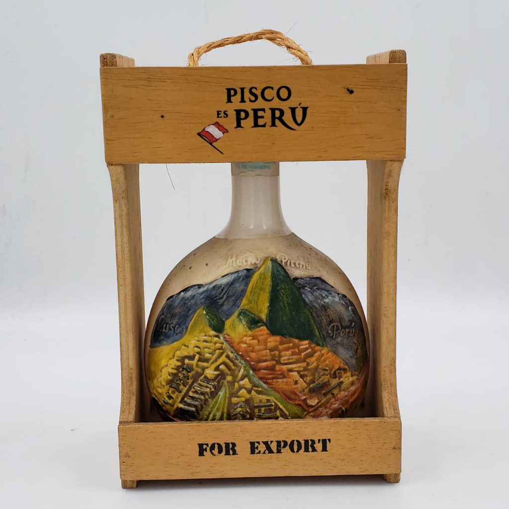 Pisco Peru – Artesanía Machu Picchu – Biblioteca del Pisco